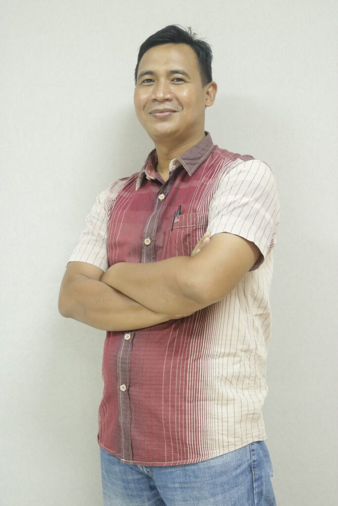 Profil Lektor - Fakultas Hukum Universitas Jember